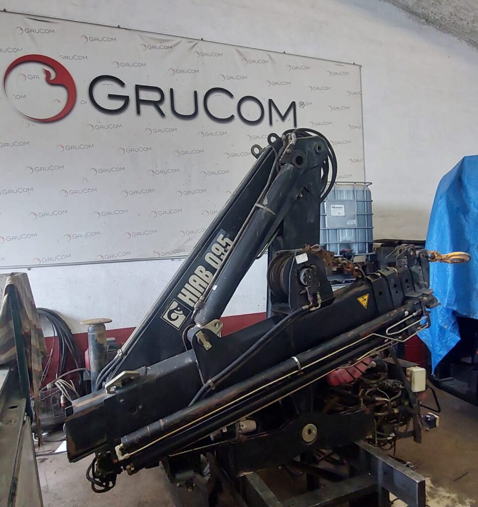 HIAB 095 - GRUCOM